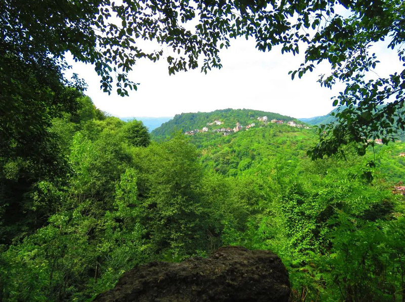 Have a tour around Sarvelat Village iFilm